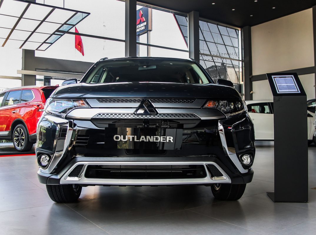 OUTLANDER 2.0 CVT – Mitsubishi Hà Nội